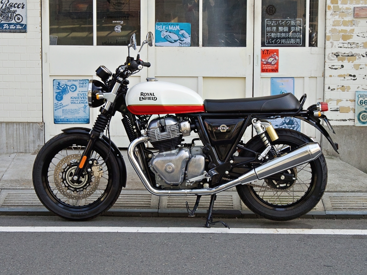 Royal Enfield INT650 Baker Express (走行1373km、フルノーマル、程度極上 THANK YOU SOLD ...