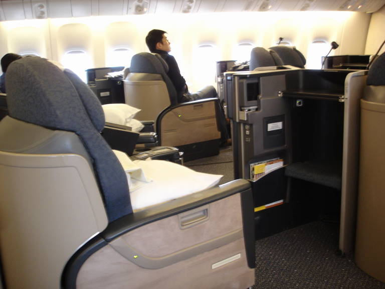 【UA / FIRST CLASS】＜ORD線♪＞① - 極上うなぎ。のブログ