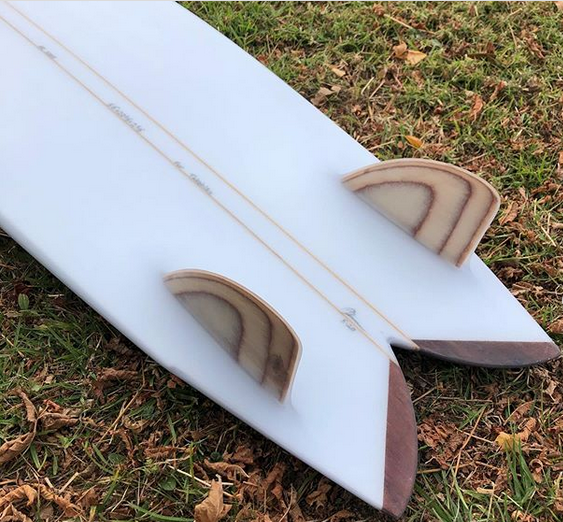Jed Done Keel Fin Fishの紹介 - https://alternative-mart.com/ サーフィンまとめブログ