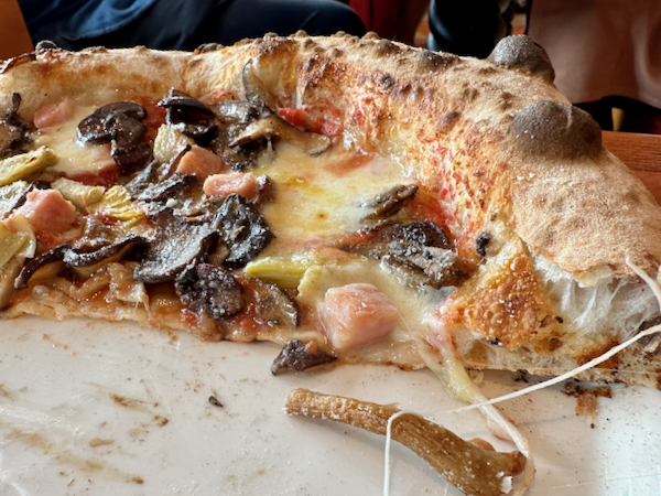 香港の美味しいピザ＠IFCのFalcone（ファルコン）♪ - 香港極妻日記