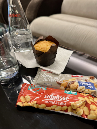 モルディブのヴェラナ国際空港のVIPラウンジ＠The Maamahi Executive Lounge - 香港極妻日記