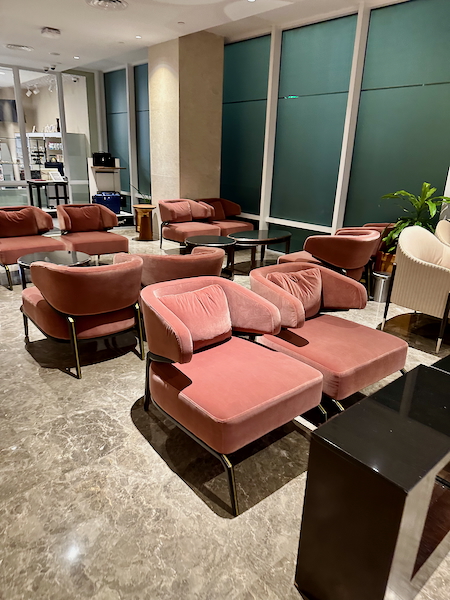 モルディブのヴェラナ国際空港のVIPラウンジ＠The Maamahi Executive Lounge - 香港極妻日記