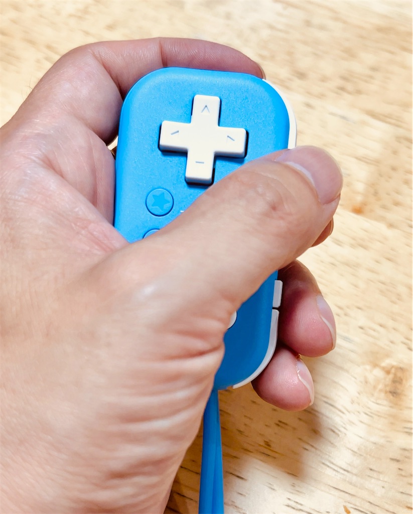 【レビュー】iPad イラスト用に。8BitDo マイクロ Bluetooth ゲームパッド購入 - MONO-LOG