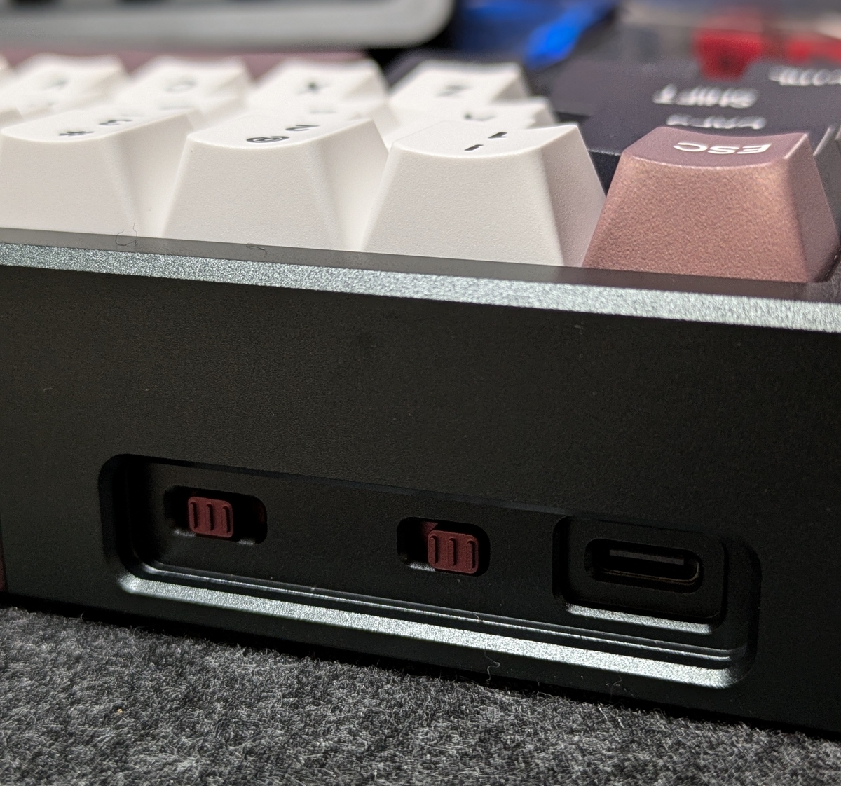 【キーボードレビュー】至高のコトコト感！EPOMAKER MS68は高い完成度を誇る大人のキーボードだった！ - IRIELIFE！-Blog