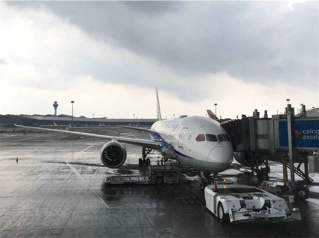 1/17 NH886 KUL HND - 28万円のSFC修行