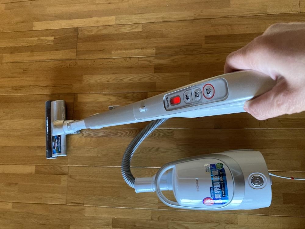 【口コミ】アイリスオーヤマ 軽量紙パッククリーナー KIC-BTP2-Sを実際に利用して感じたメリット・デメリット - アイリスオーヤマとキッチングッズ