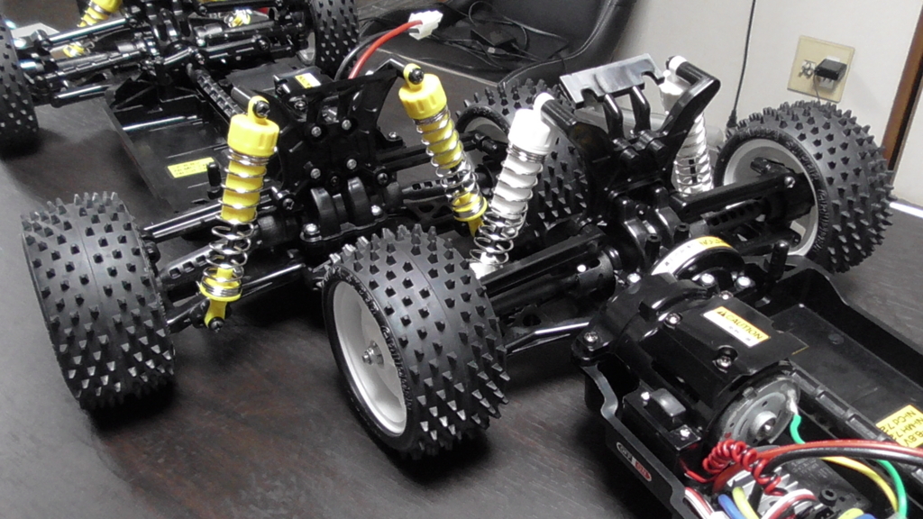 TT-02B 2 その1 - キリンと嫁