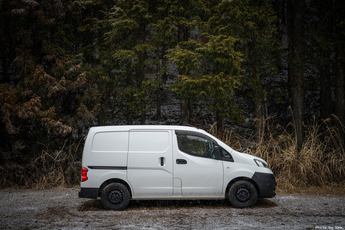 【NV200】荷室を車中泊仕様化した4ナンバー車両の車検と税金とついでに燃費について【商用バン】 - FTR