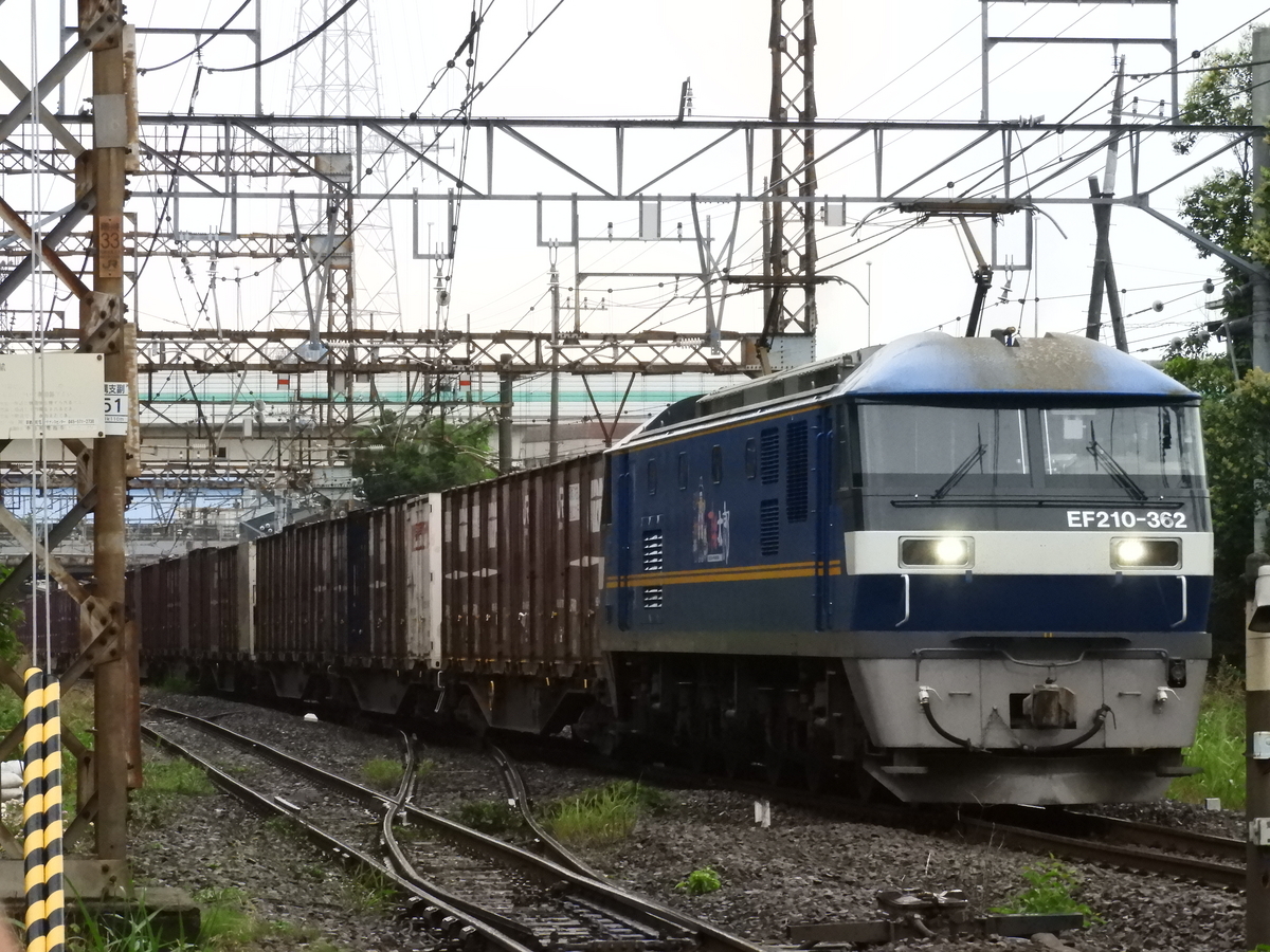 国府津疎開の205系T19編成・LEDライトのEF210-362を撮影 - きょーばしのかもるえき