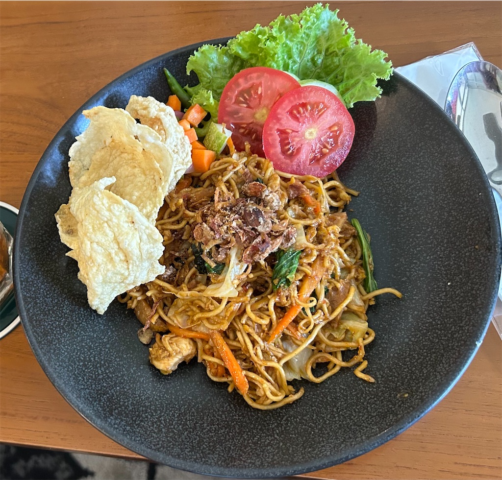 FOOD part.21 Emerald Tree Resto & Coffee Bar(JJS周辺) - LLiLyのブログ