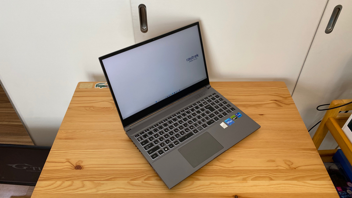 【raytrek R5-RL5】クリエイター向けパワフルノート【実機レビュー】 - 💻Curation game[きゅれげ]🎮