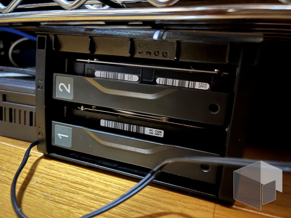 LinkStation LS220DBの抜け殻にHDDを挿してファームウェアを入れた話 - UnibelPost - ユニベルポスト