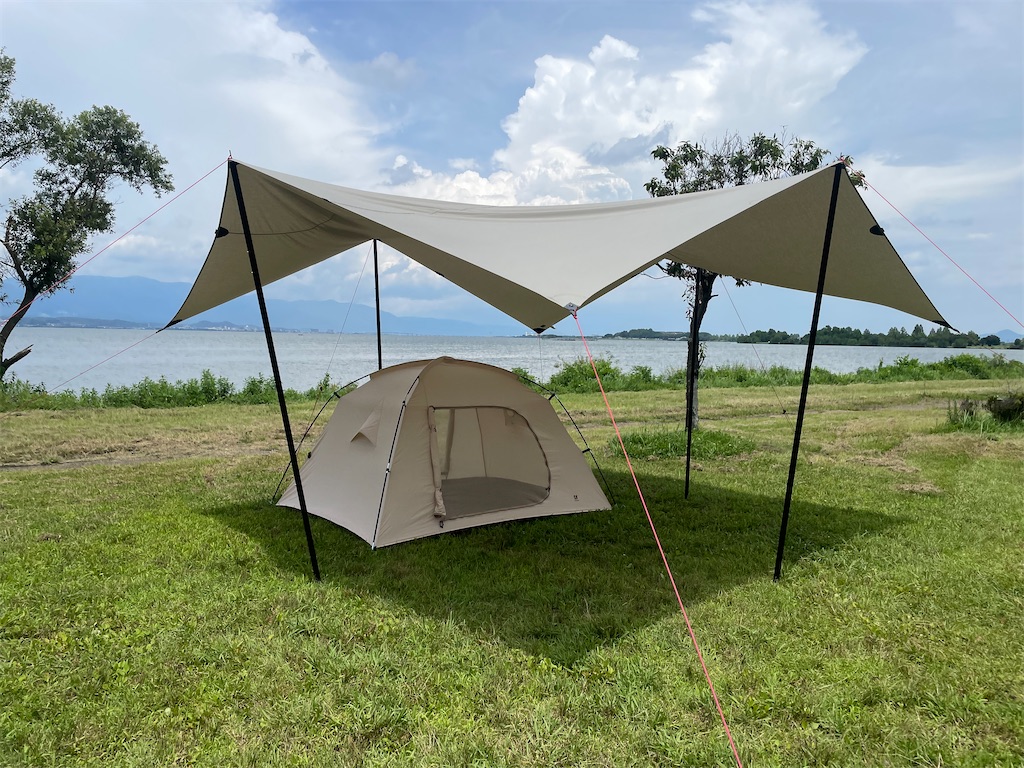 【レビュー】タトンカタープ1TCのアレンジや張り方！ポールは？雨は？ - ERABIKATA