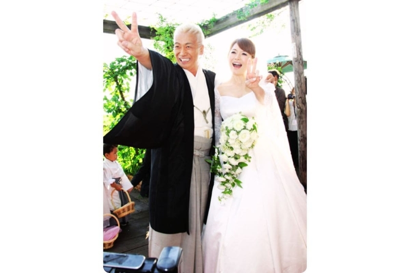 再婚同士の青田典子と玉置浩二の年齢差婚の物語!! 羊たちとともに
