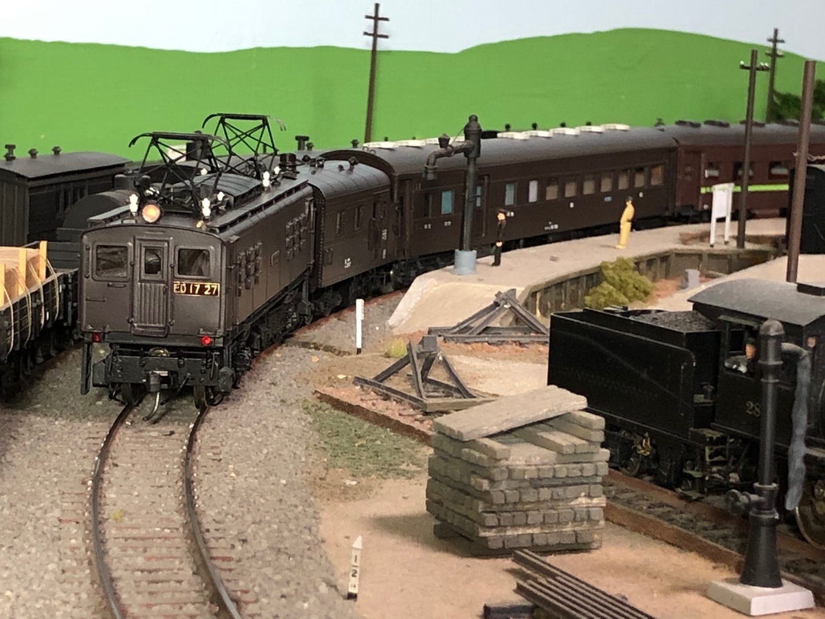 ED17 27の牽引する仙山線風列車 - モーガル（Mogul）工場日誌