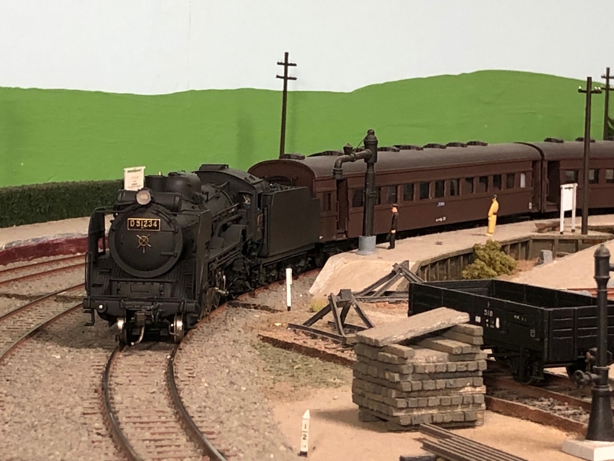 D51牽引の旅客列車 - モーガル（Mogul）工場日誌