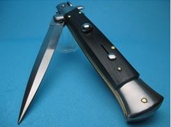 Frank Beltrame’s Timeless Pieces of Italian Stiletto Switchblades ...