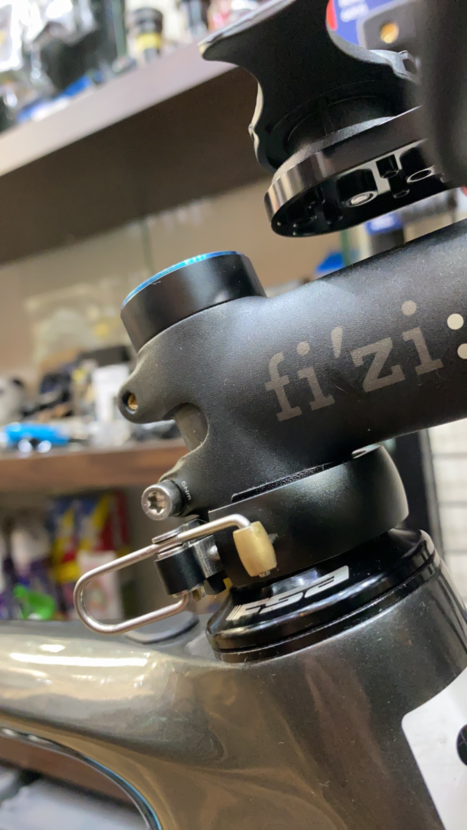 エアロなハンドルとレックマウントとQUADLOCK - NITRODISCのブログ