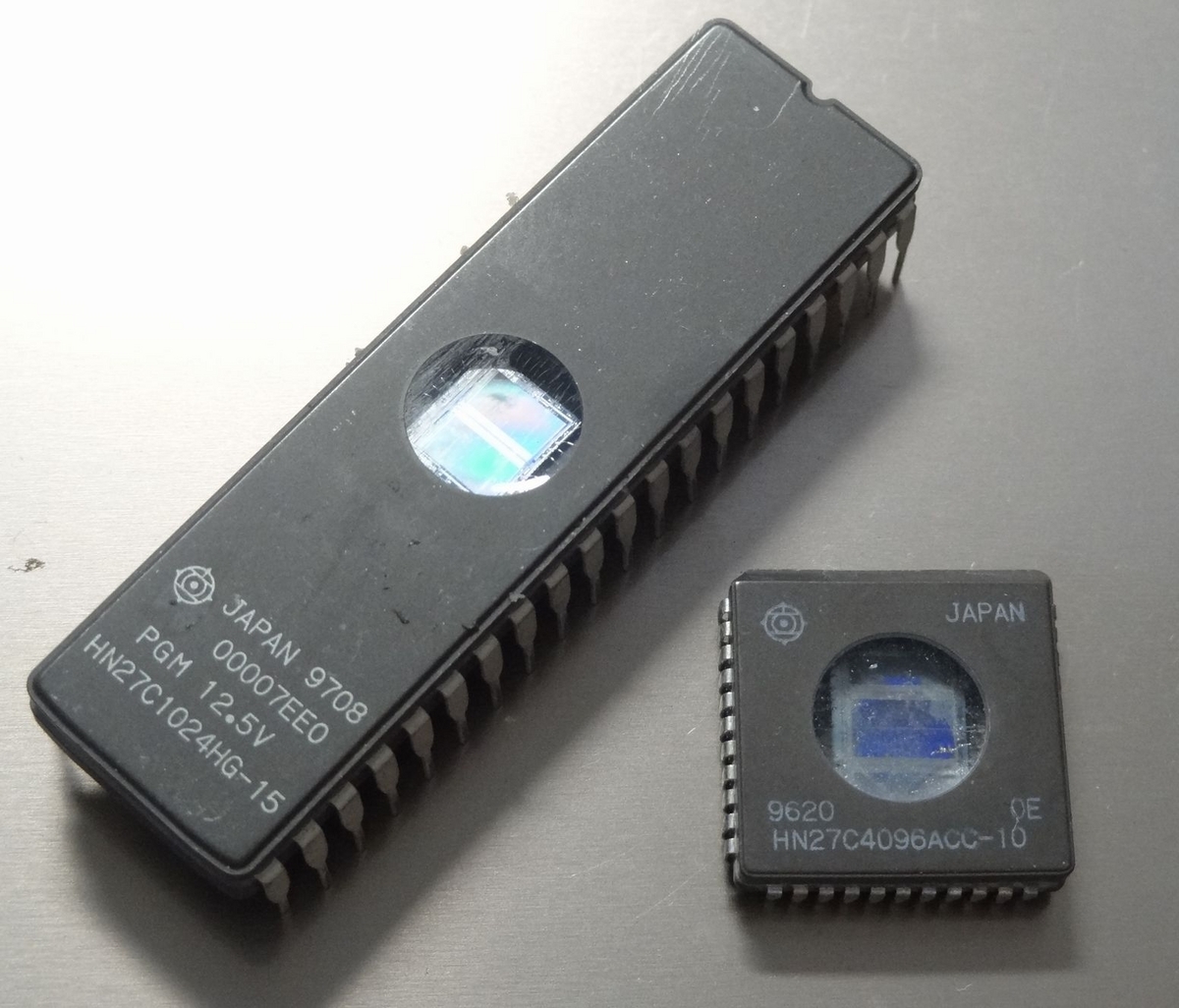 SRAM構成 - CPU実験室