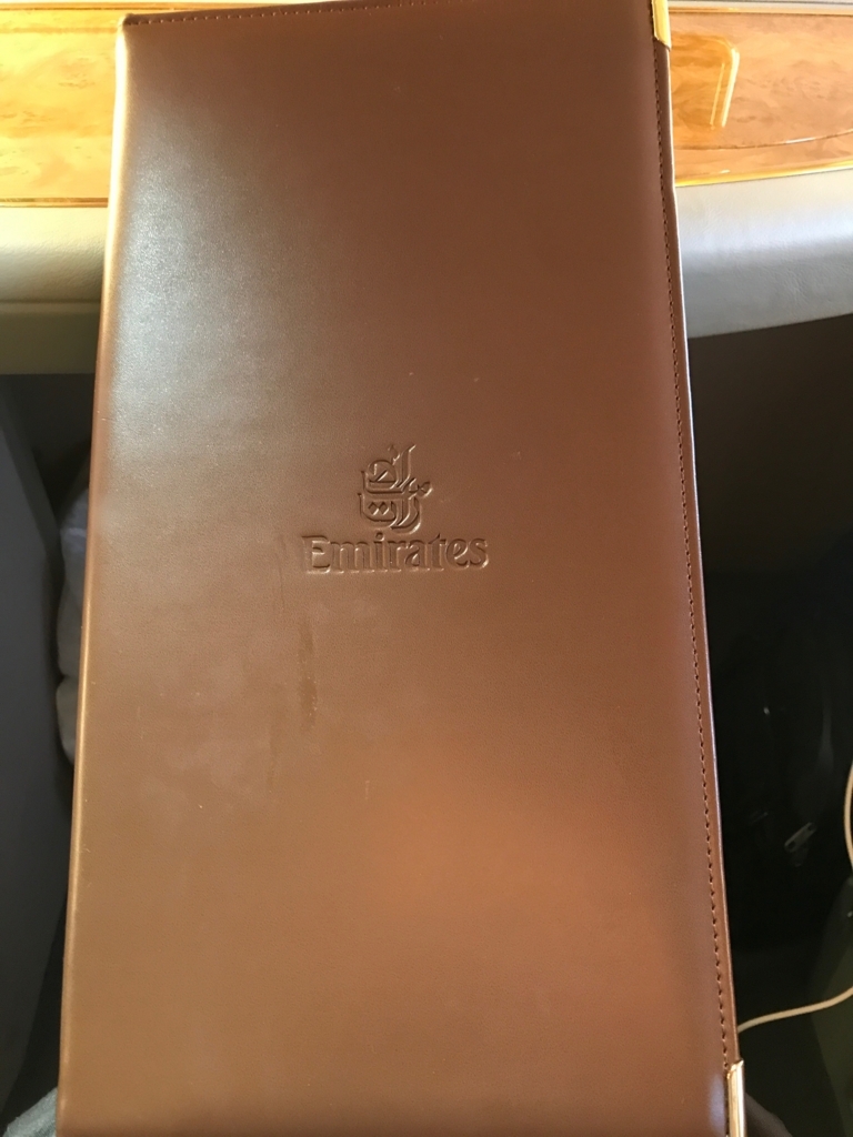 4日目：エミレーツ航空 EK349 コロンボ〜ドバイ(DXB) ファースト - Out of Office サラリーマン週末旅行記録