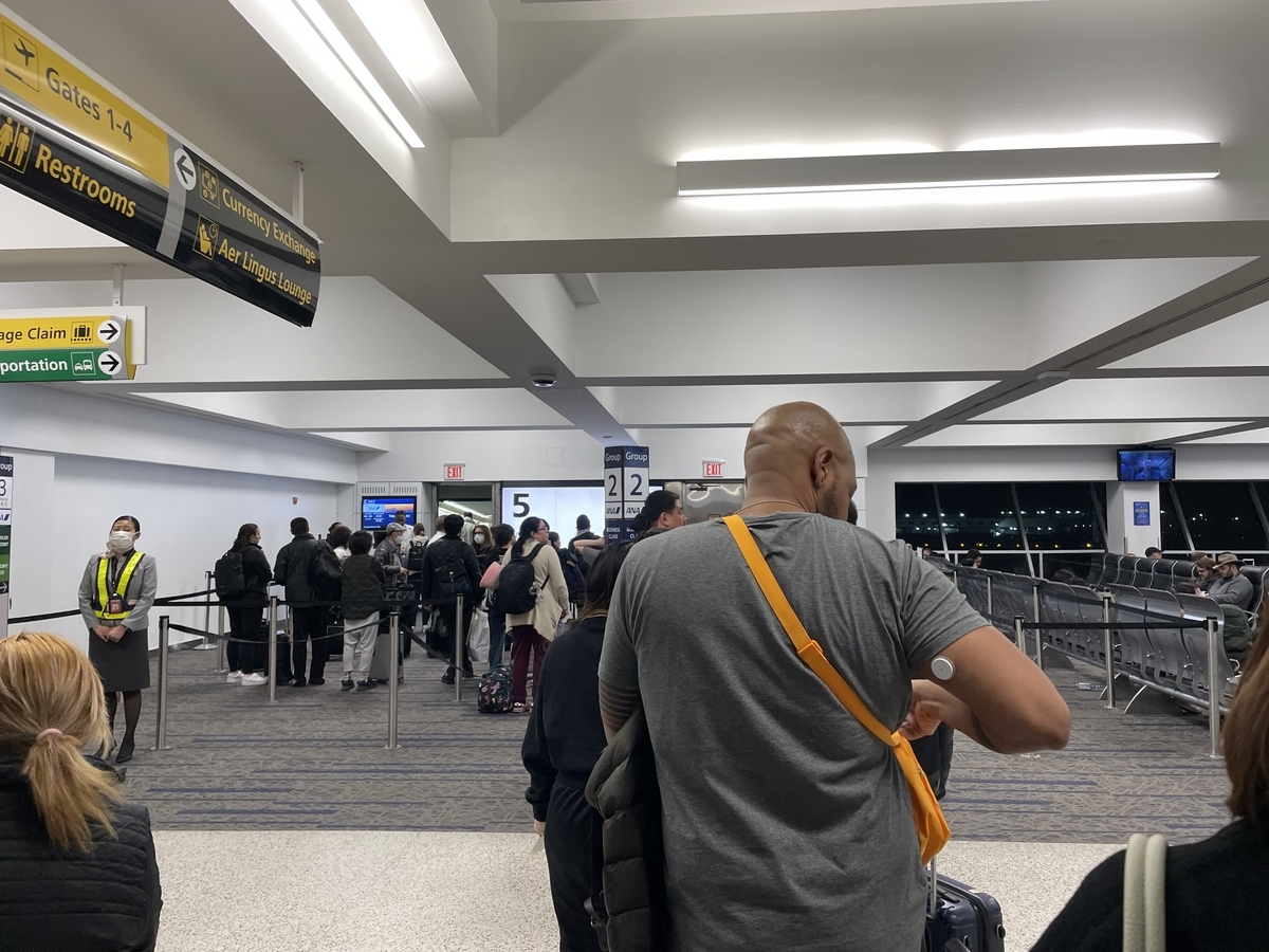 往路：ANA NH159 ニューヨーク(JFK)〜羽田 ビジネス - Out of Office サラリーマン週末旅行記録
