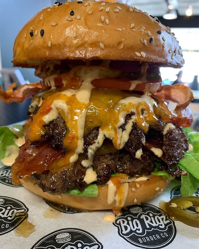 ボリュームがすごい！フリーマントルのハンバーガー屋さん🍔【Big Rigz Burger Co.】 - パースねこのお散歩日記