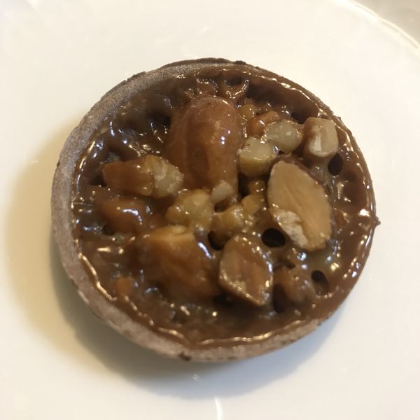 グラマシーニューヨーク「ウォールナッツファンキー」はサクサク軽い！原材料名・カロリーなど - ラクスキー