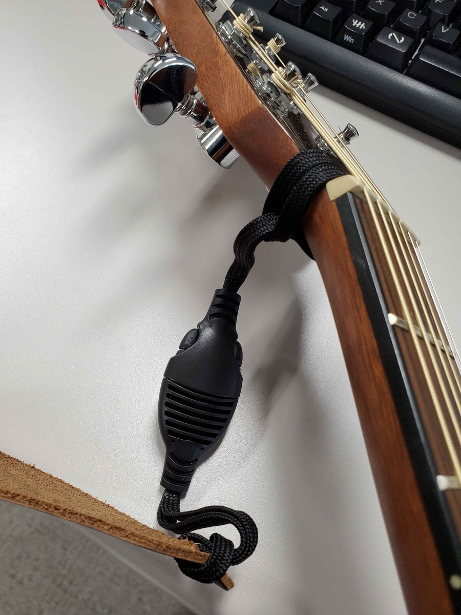 ギターストラップを変えてみる！ - かなでだよ