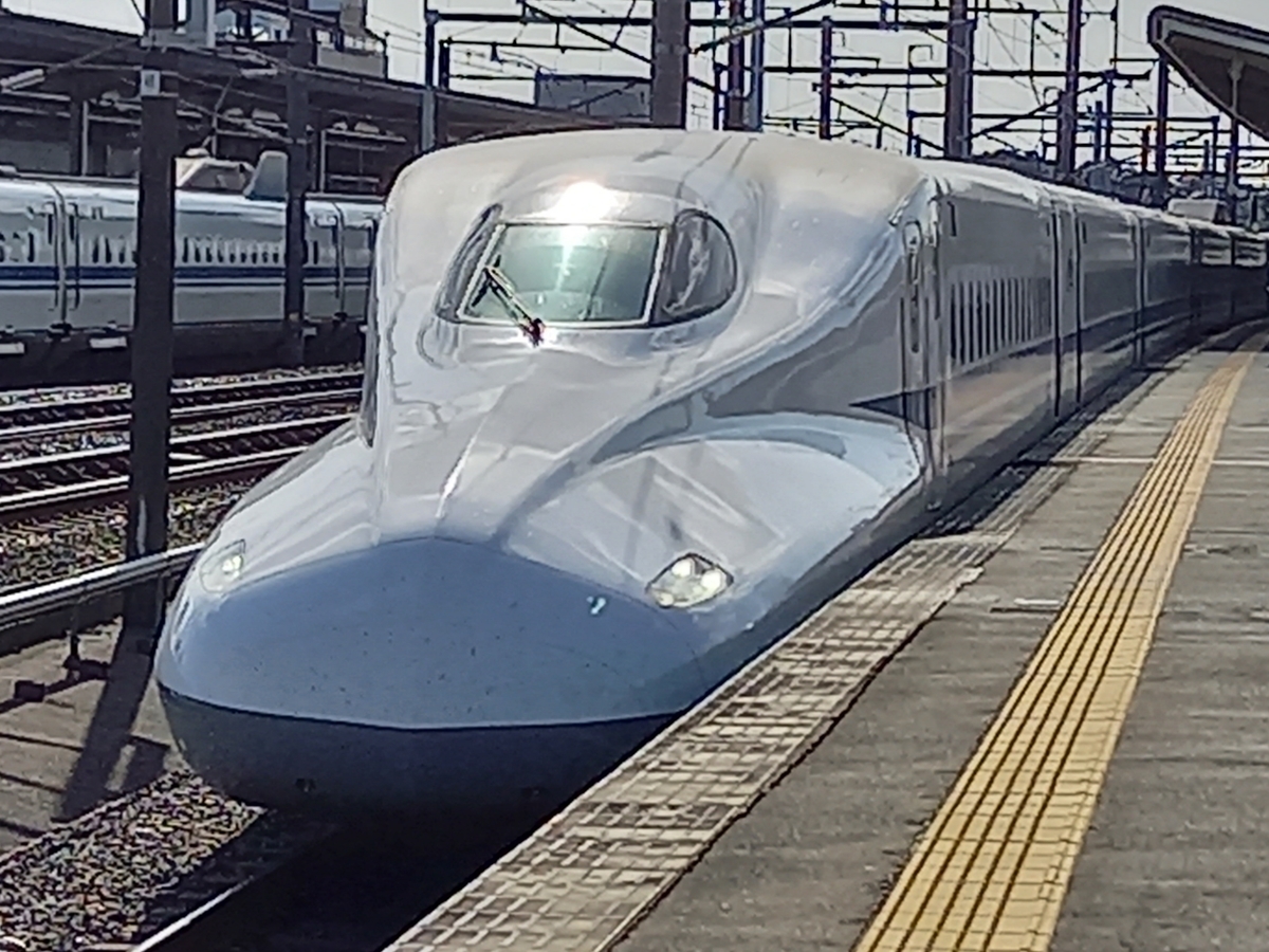 東海道新幹線 N700A - Rei’s notes