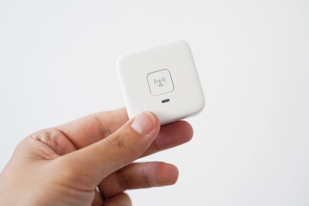 2台目は月額無料！見守りGPS【KDDI あんしんウォッチャー】口コミレビュー。子供見守りに最強、au以外でも使える！大手メーカーとコスパ比較 - モノバカ｜モノばかり紹介するレビューブログ