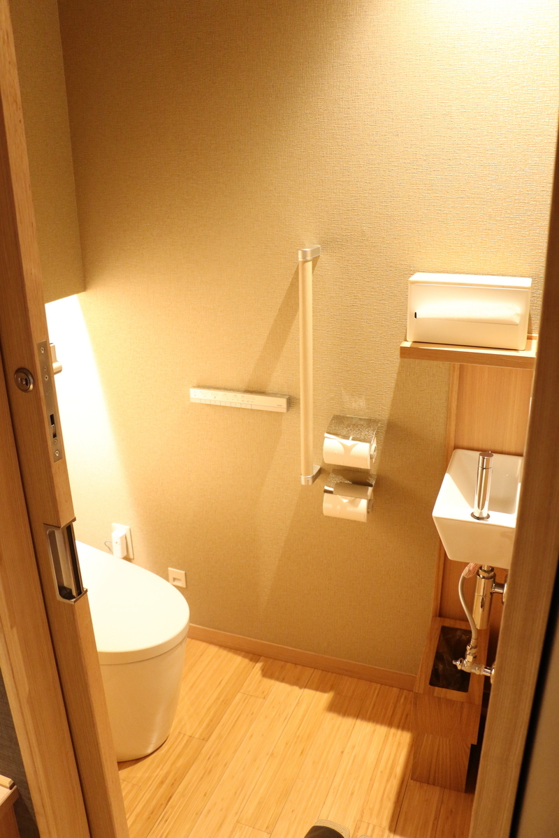 [最幸リトリート!!]モデレートツインA＠蒼の湖邸 ビワフロント彦根 - StarwaveのDisney&Hotels Life