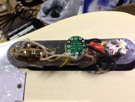 Fender S-1 スイッチ - The Day in a Life