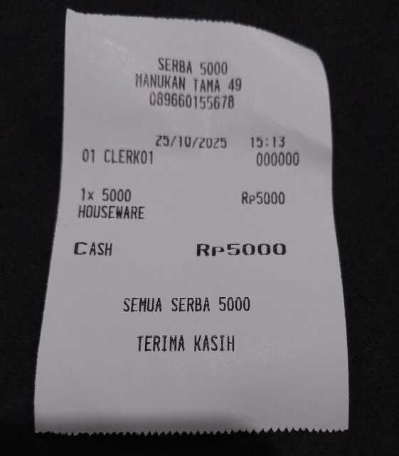 Semua Serba 5000(5RBショップ)がいっぱい出来ている - Taka INDONESIA diary