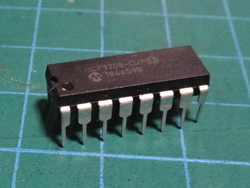 【A/D変換】Raspberry Pi PicoにてMCP3208を動かす - Tanuki_Bayashin’s diary