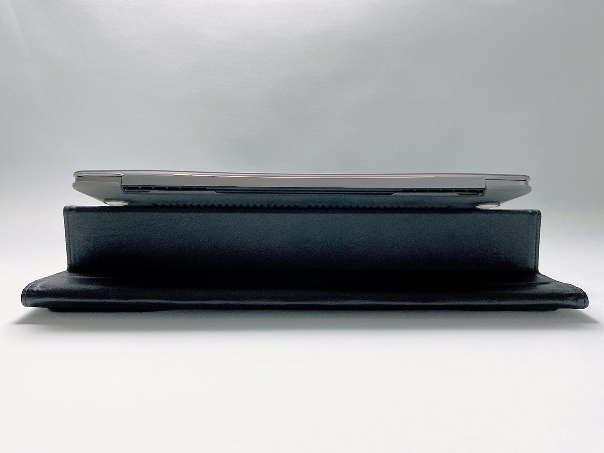 BEGALO JAPAN | ONSURUマウスパッド付きPCケースがMacBookProのスリーブケースには最高 - TA-LOG