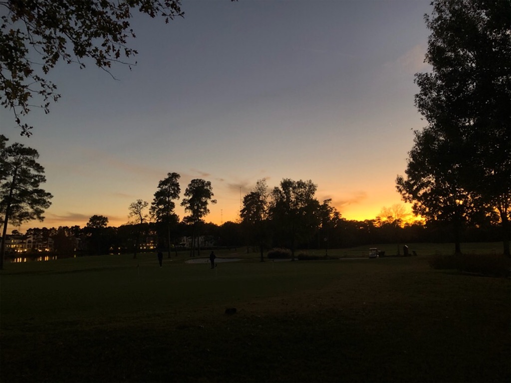 ヒューストン The Golf Trails of The Woodlands Panther Course でプレー。 少しお疲れモードの ...