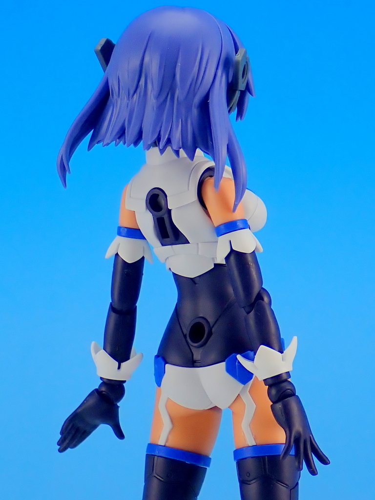 30MS オプションパーツセット9(コマンダーコスチューム)[カラーC] を作る - YOの玩具箱