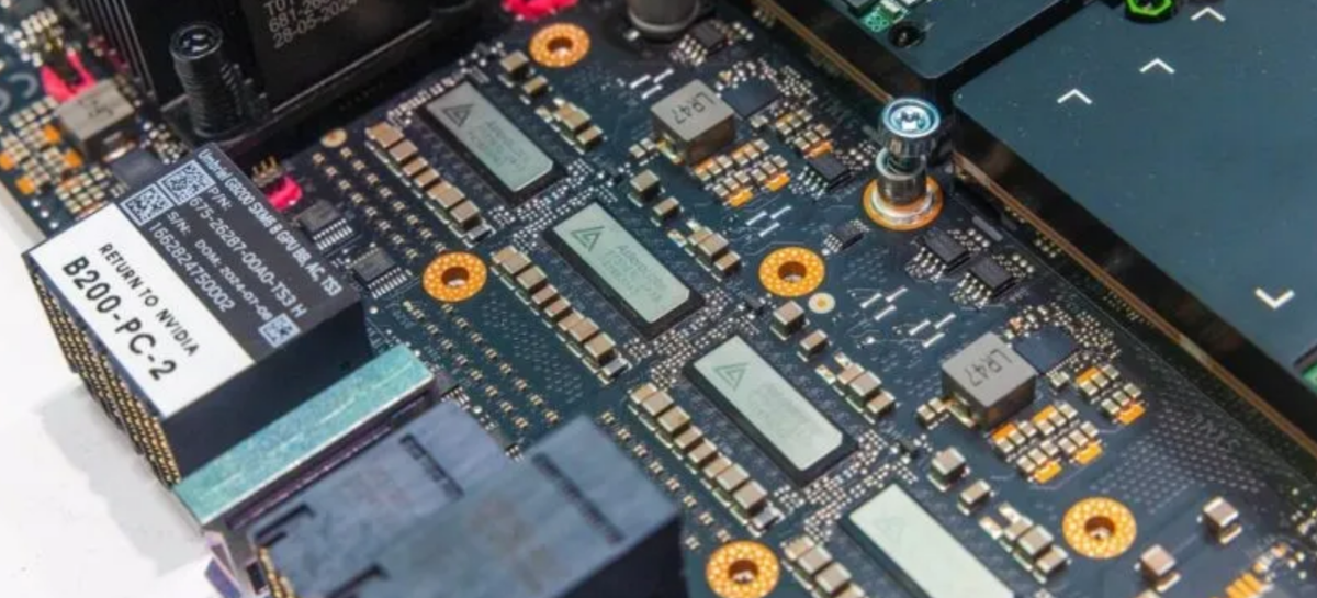 NVIDIA DGX B200 の PCIe Retimer って、Gen5 or Gen6 ? - Vengineerの妄想