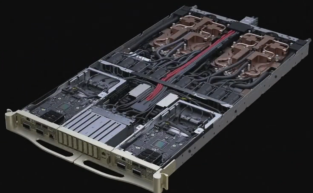 モジュール化を徹底的にした NVIDIA Vera + Rubin Compute Tray - Vengineerの妄想