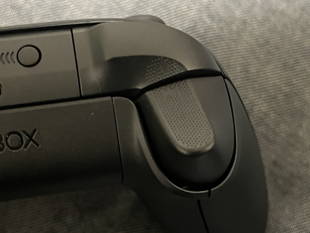 Xbox ワイヤレス コントローラーを買い替えたのでレビュー - ゆうじの生活と趣味のブログ