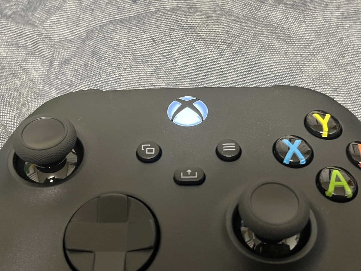 Xbox ワイヤレス コントローラーを買い替えたのでレビュー - ゆうじの生活と趣味のブログ