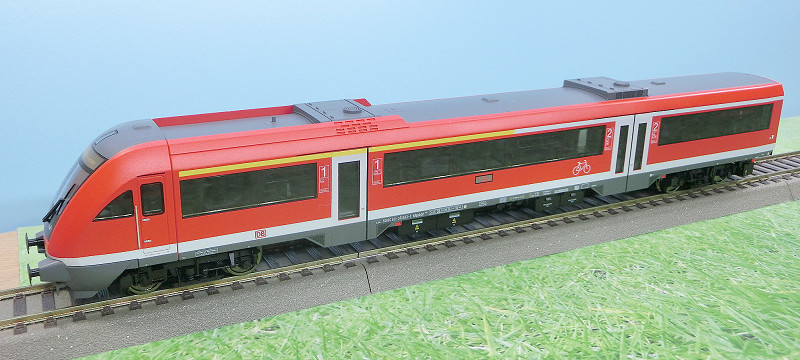 FLEISCHMANN 5653 DBAG PUMA/MODUS-WAGEN ABpybdzf 484 その2 - 穂の原でんしゃ製作所