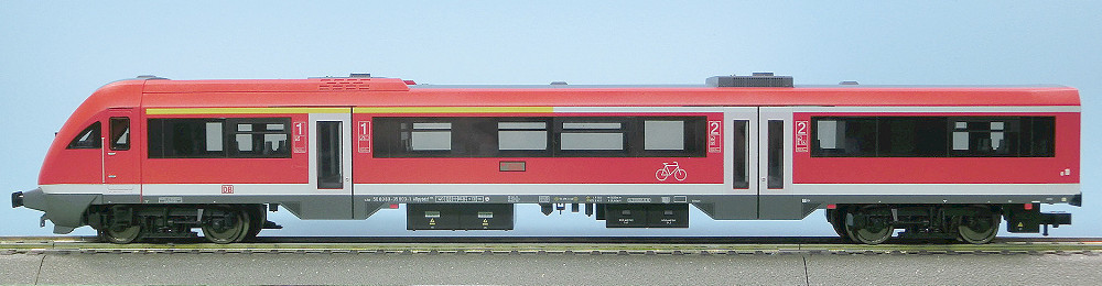 FLEISCHMANN 5653 DBAG PUMA/MODUS-WAGEN ABpybdzf 484 その2 - 穂の原でんしゃ製作所