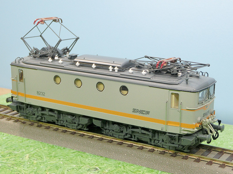 Roco 63651 SNCF BB8232 その5 - 穂の原でんしゃ製作所