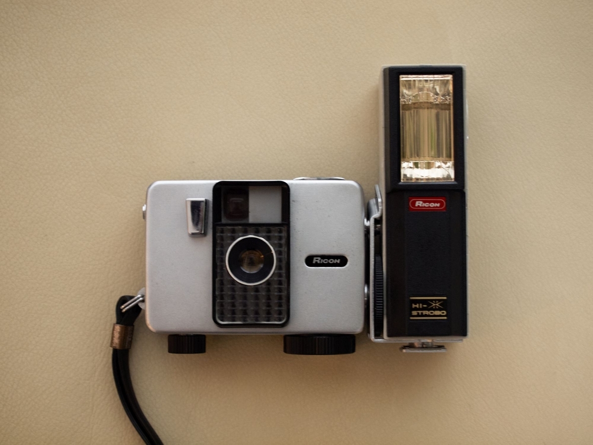 RICOH HI STROBO 修理 - Futatabi-Hajimeru
