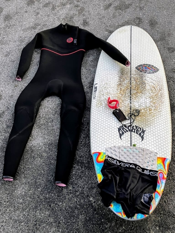 surfing#11 無風膝腿 ワッパー - 波乗り後日記 (aftersurf’s diary)