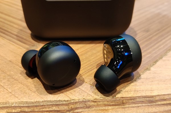 Amazonのノイキャンイヤホン『Echo Buds (第2世代)』レビュー！XM4とも比較 - あんりふ！