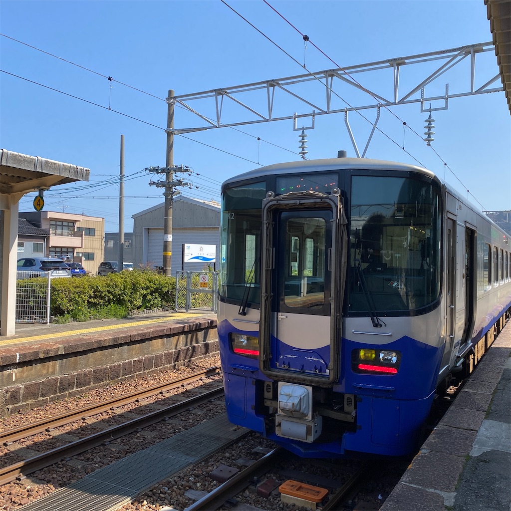 日帰りで高田城址公園へ(あいの風とやま鉄道・えちごトキめき鉄道) - とやま発のおでかけメモ