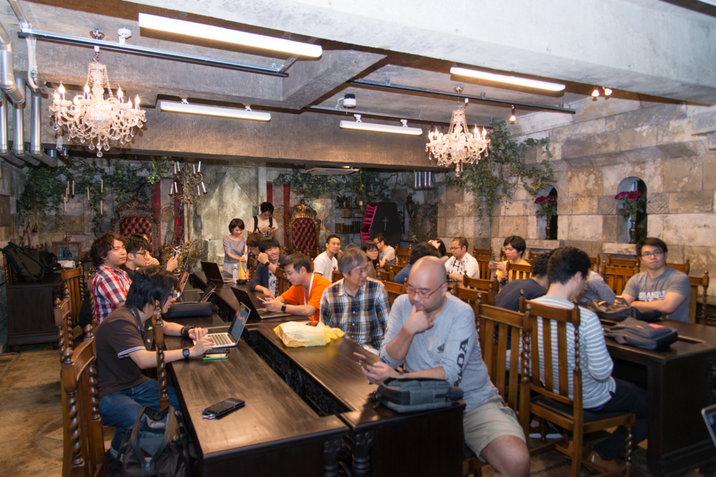 当日スタッフキックオフ「人数が増えてやっていく気持ち倍増！」 - iOSDC Japan スタッフブログ