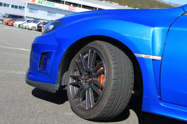 YOKOHAMA ADVAN AD08RS - あきづきの日記